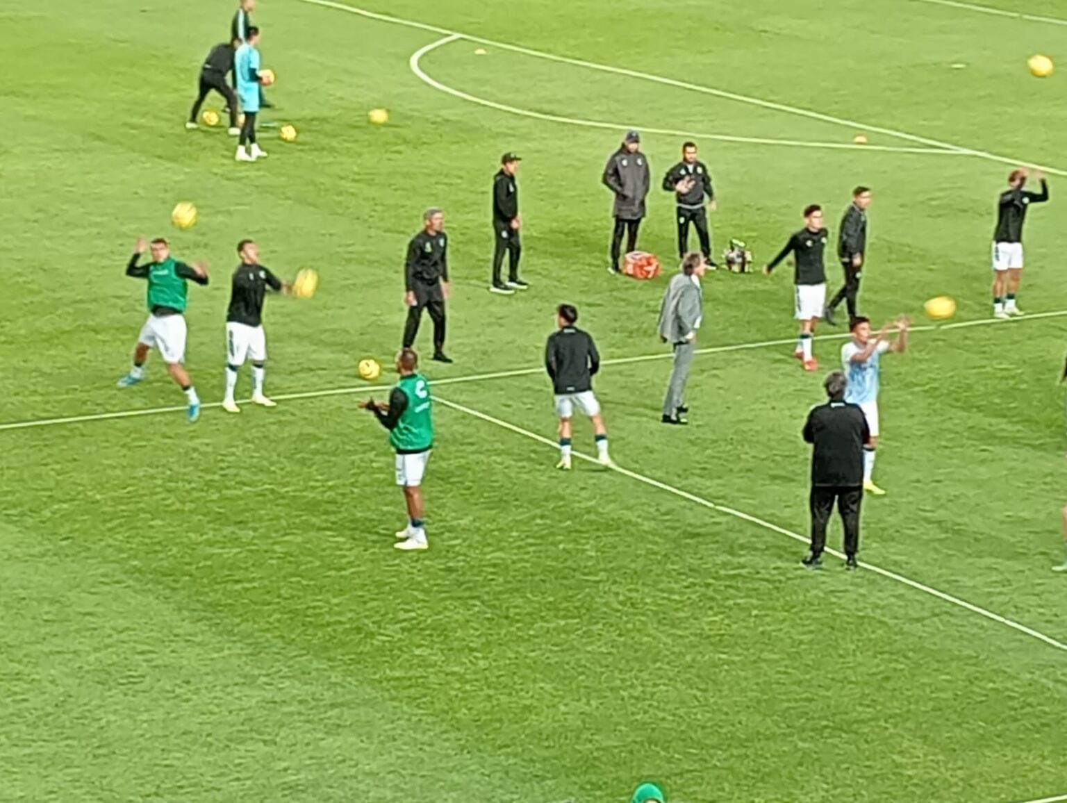 Efraín Contreras, el décimo debut de Guillermo Almada