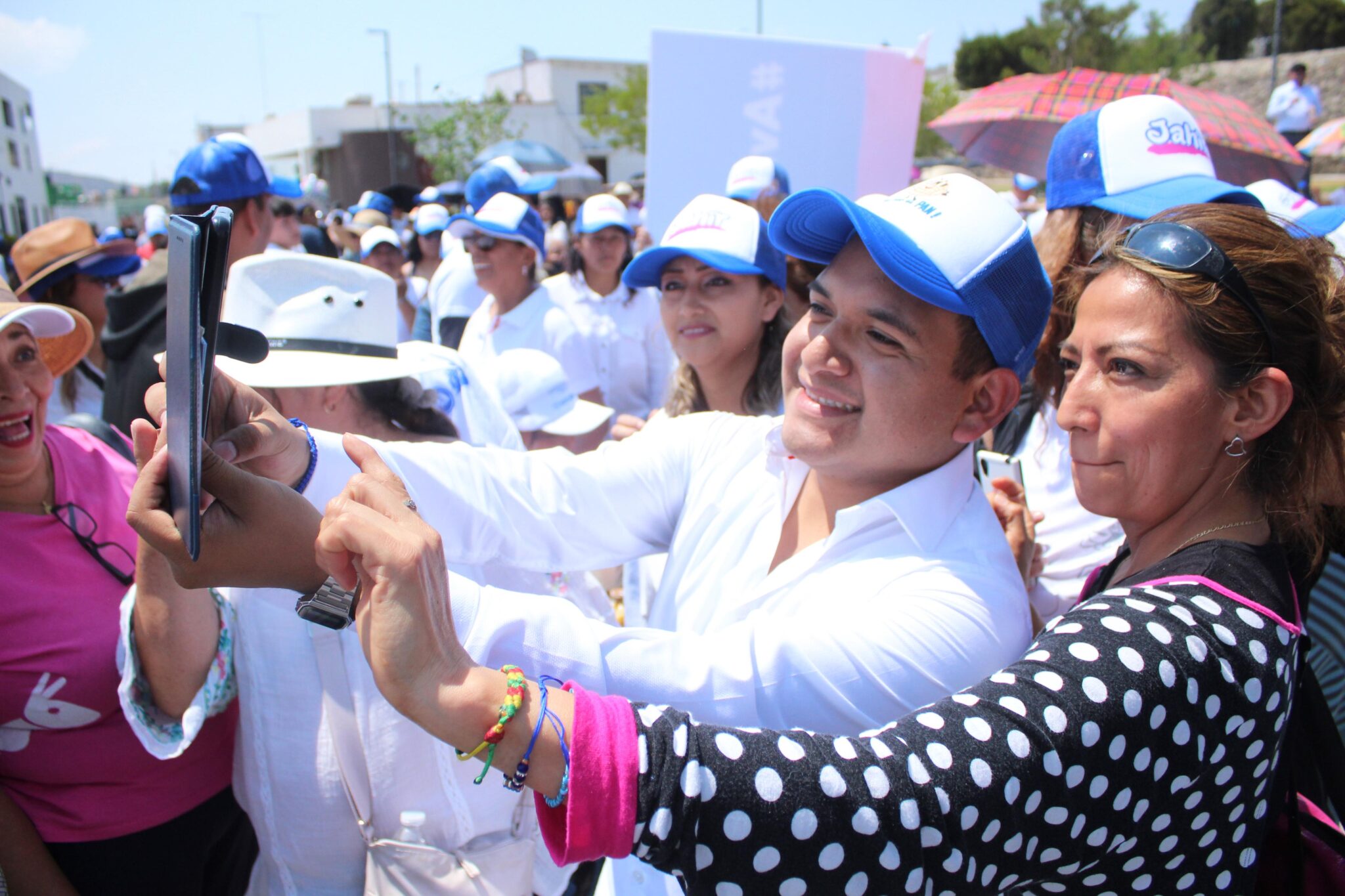 Jahir García arranca campaña por la alcaldía de Mineral de la Reforma