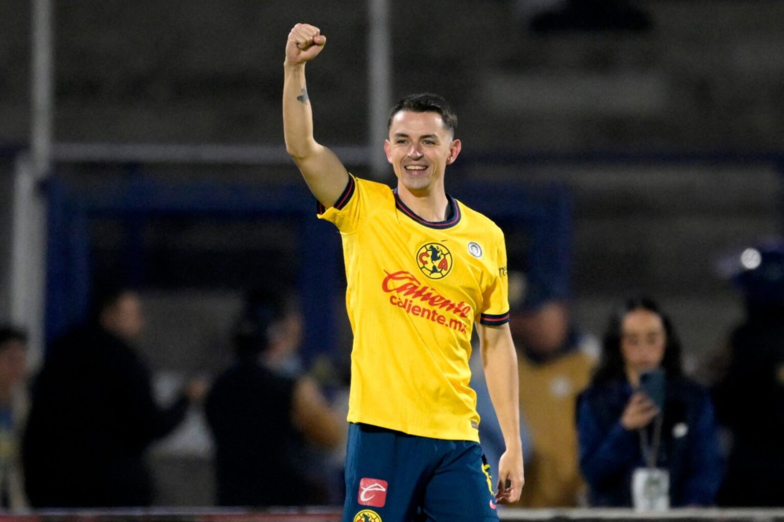 Duelo de titanes: James desafía a Osorio y América pone a prueba su ...