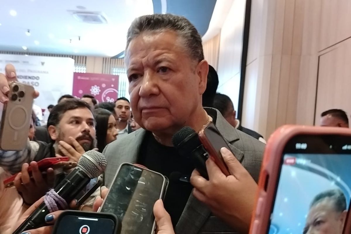 Ranking coloca a Julio Menchaca entre los gobernadores mejor calificados