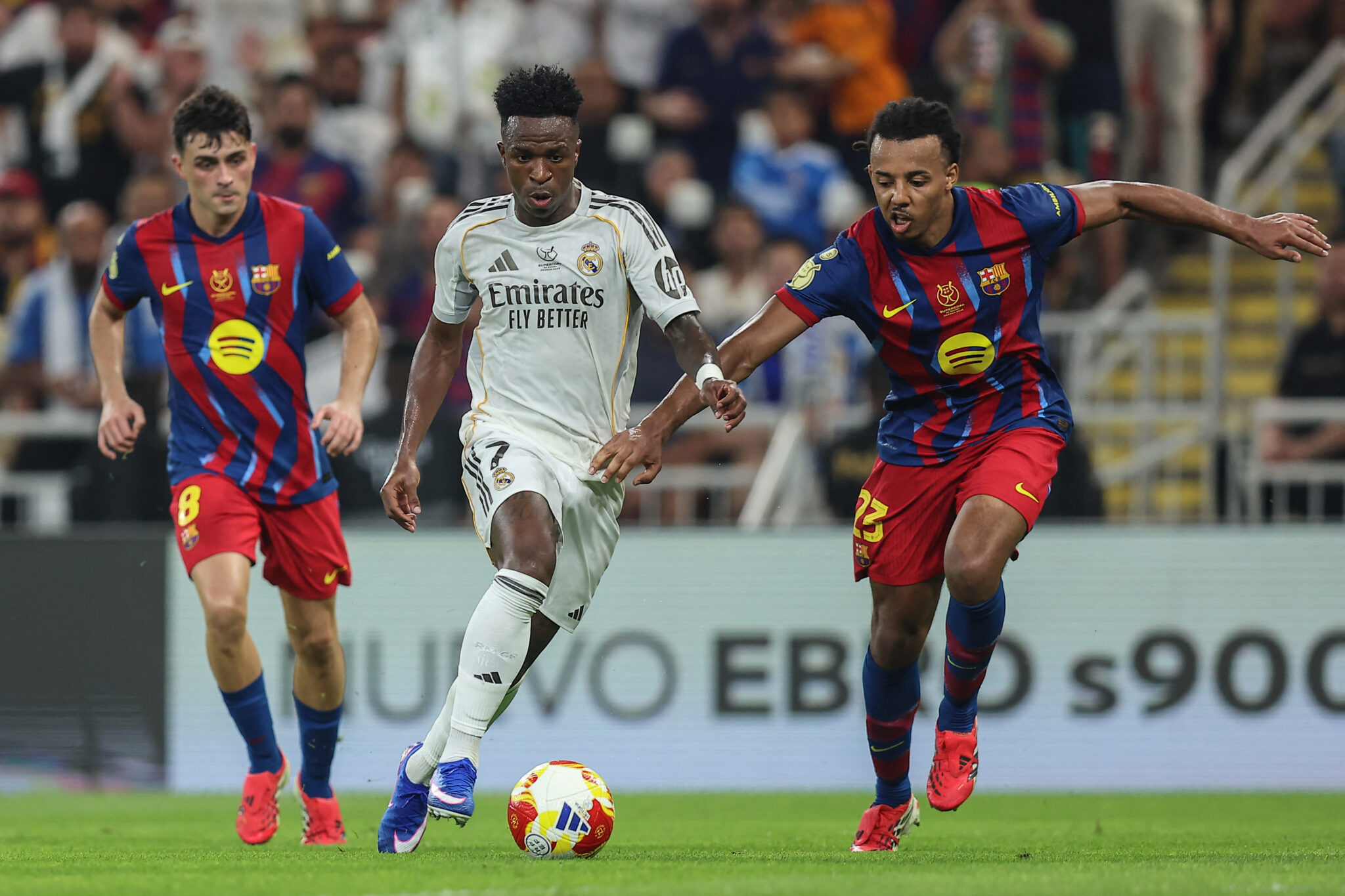 El Barcelona gana otra final al Real Madrid